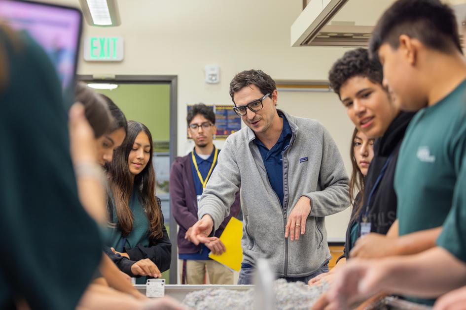 CSUMB recognized by Carnegie for community engagement | California ...