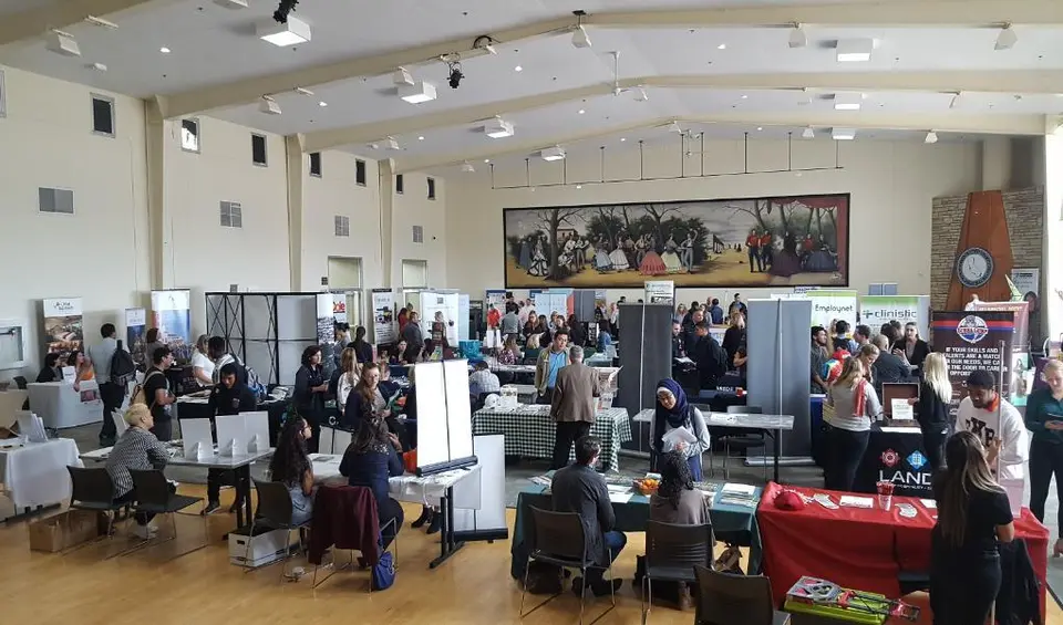 CSUMB’s Fall 2023 Job and Internship Fair coming Oct. 17 | California State University Monterey Bay